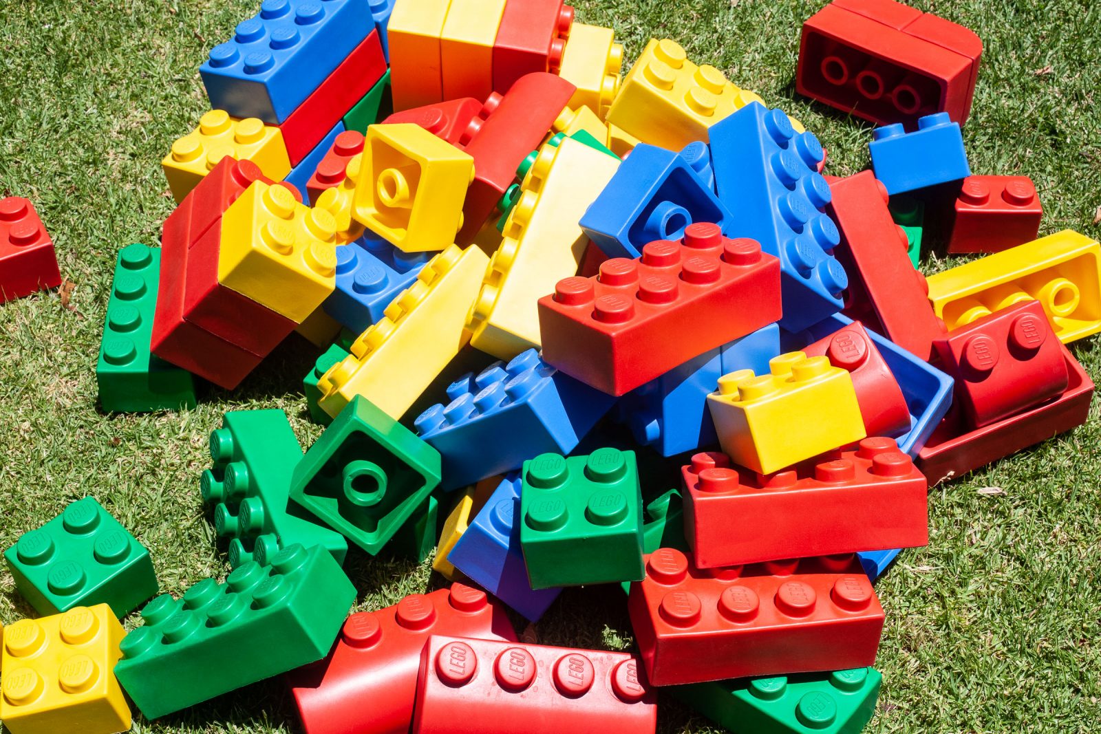 Giant Lego Blocks Fun HQ